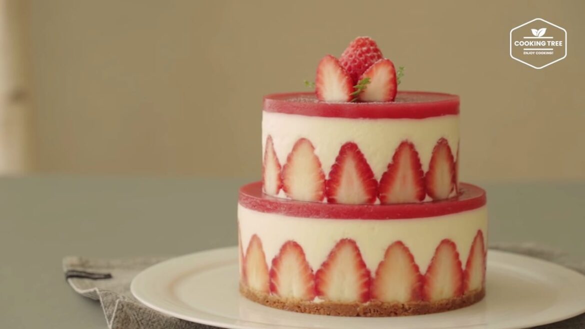 No-Bake Two-Tier Strawberry Cheesecake Recipe - Cooking Tree