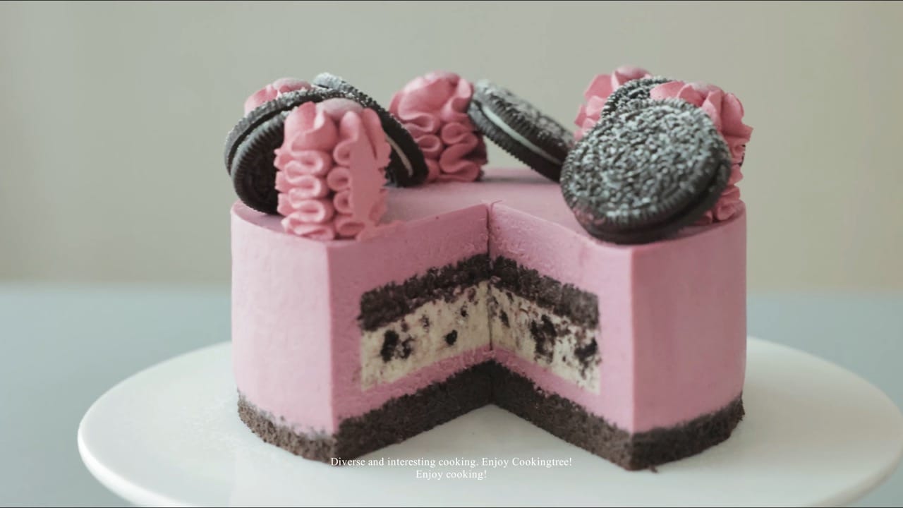 Oreo Ruby Chocolate Cheesecake Recipe - Cooking Tree