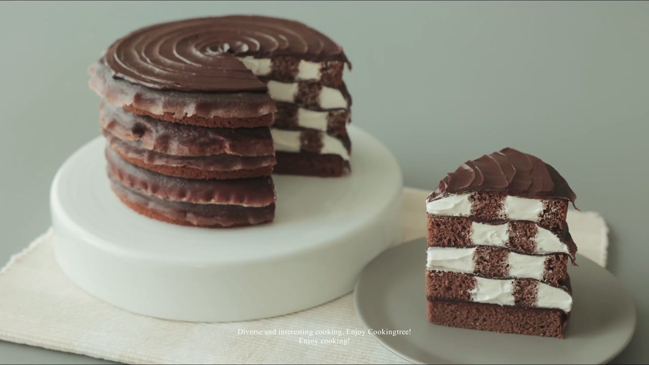 Chocolate Crepe Cake Recipe | Cooking Tree