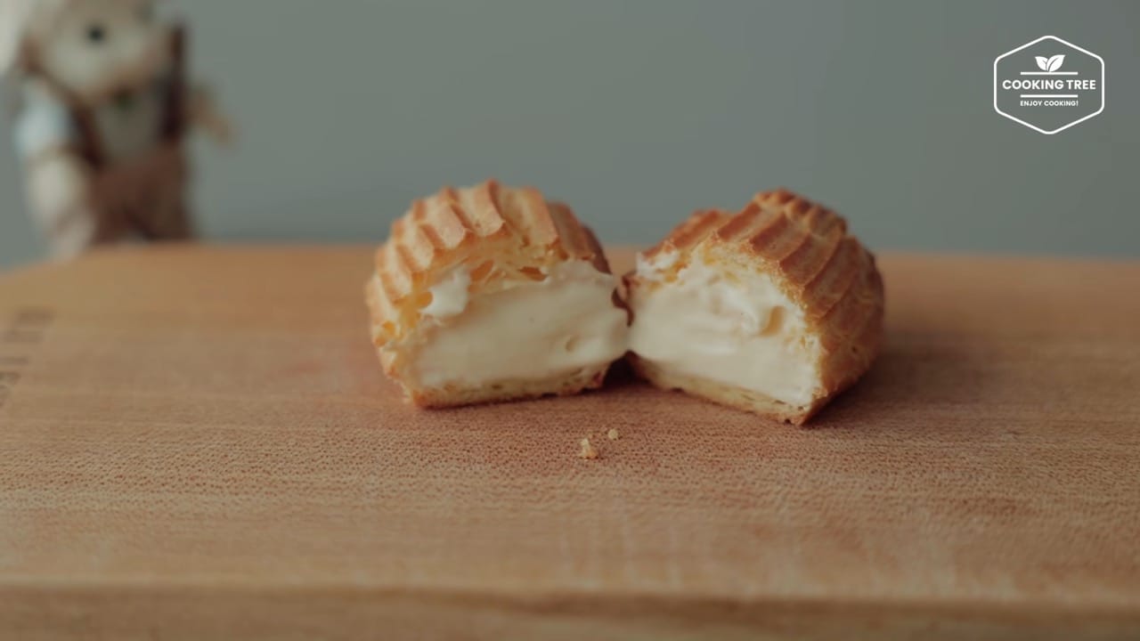 Eclair Recipe | Cooking Tree