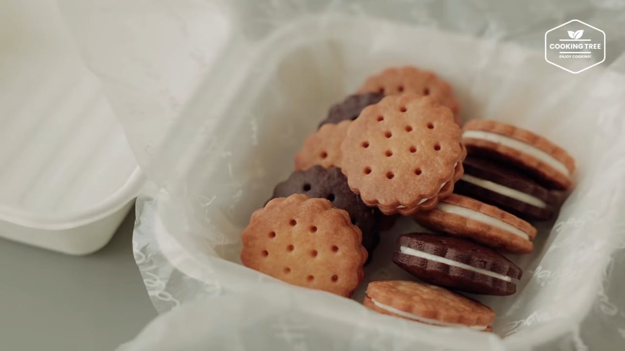 Milk Cream Sand Cracker Recipe - Cooking Tree