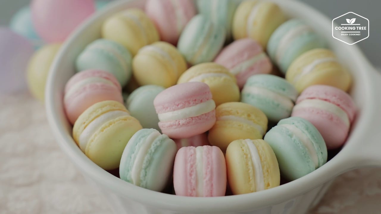 Pastel Yogurt Mini Macarons Recipe - Cooking Tree