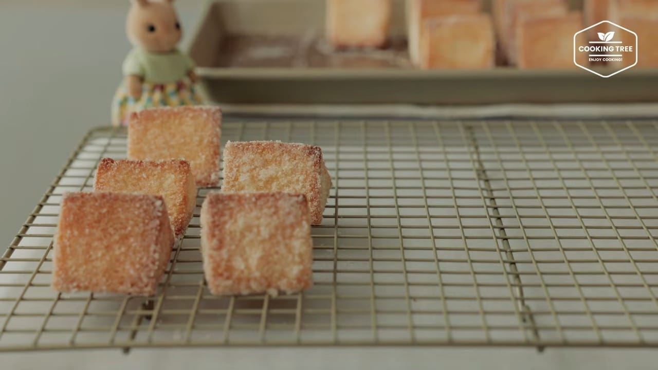 Quick and Easy Bread Rusk Recipe | Cooking Tree