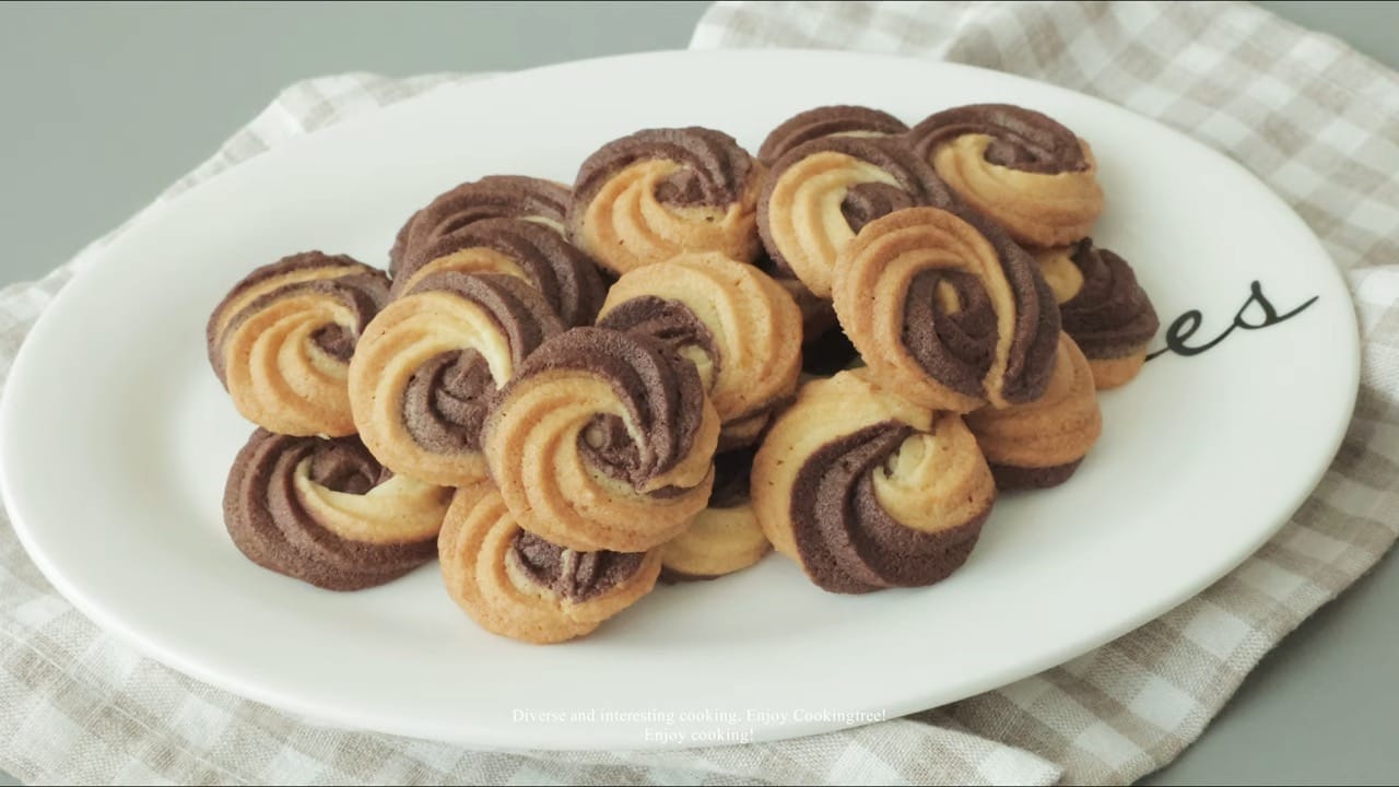 Butter Cookies Recipe - Cooking Tree