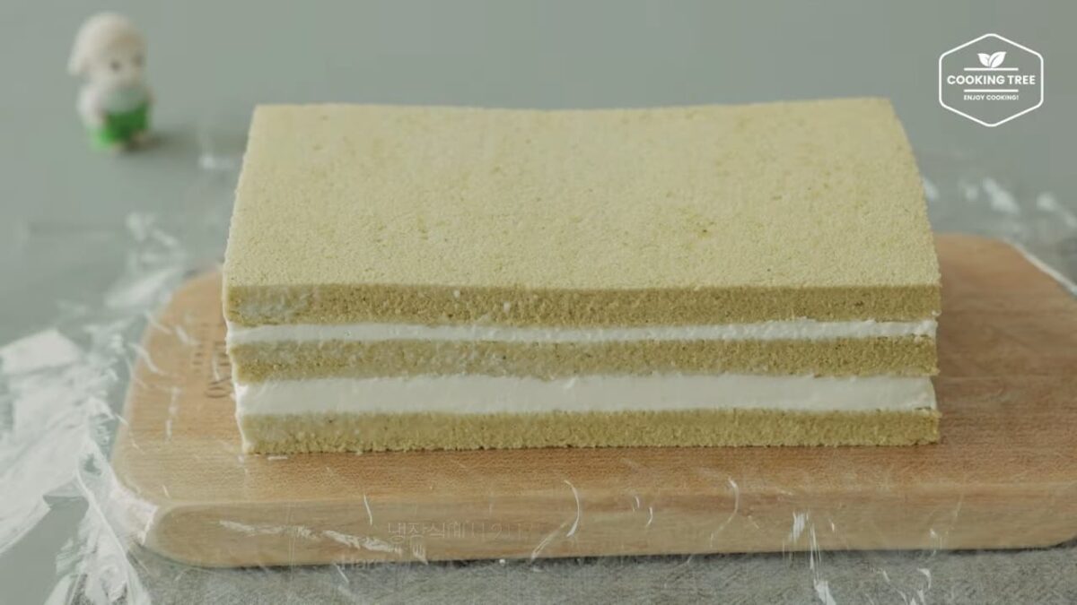 Melon Sandwich Cake Recipe - Cooking Tree