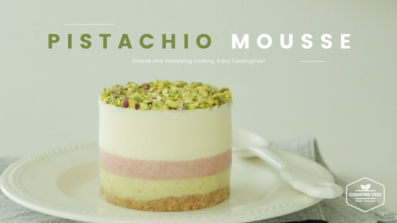 Pistachio cream cheese mousse cake Recipe