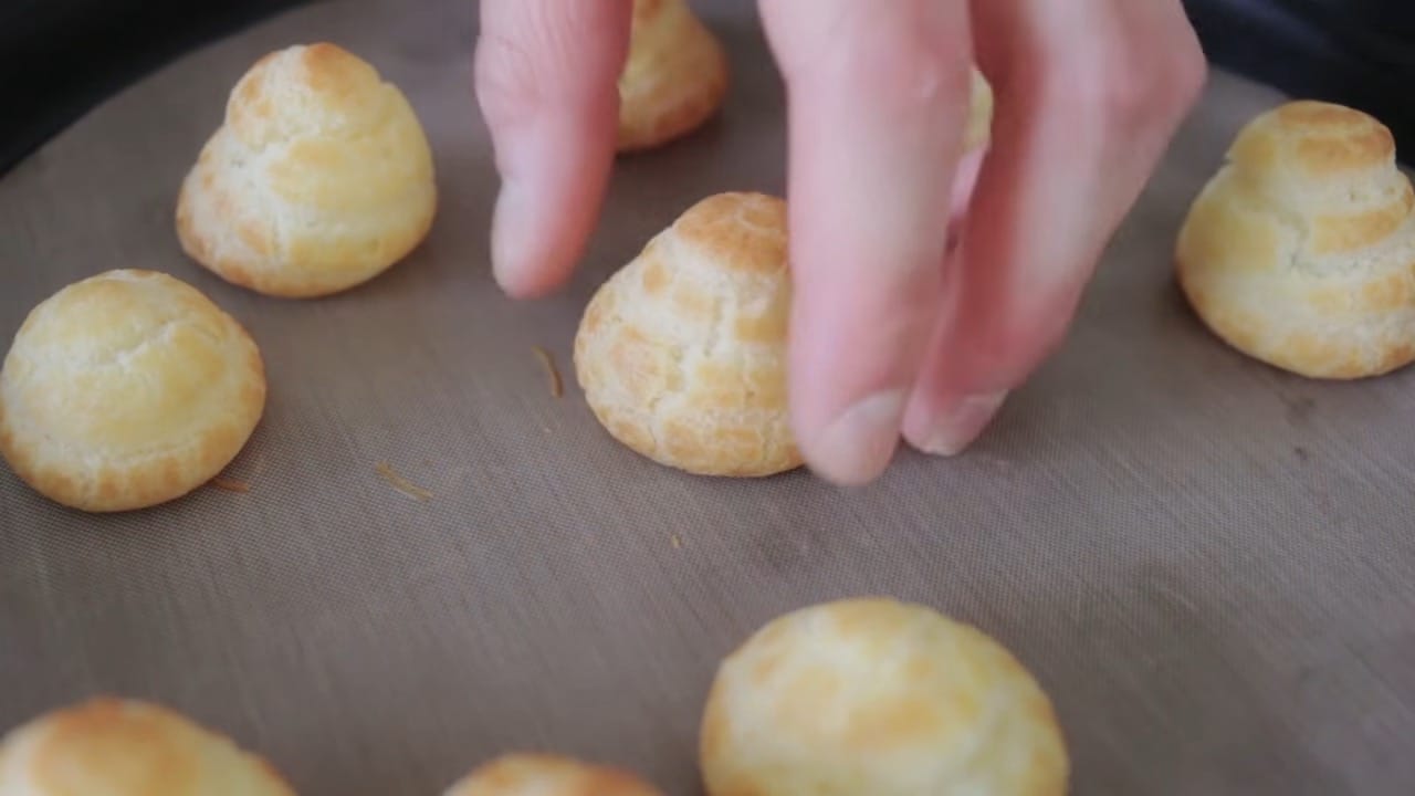 How to Choux Chocolate Ball/Chocolate cream puff
