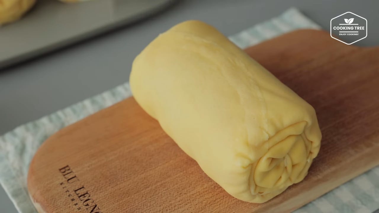 Mango Crepe Roll Cake Recipe - Cooking Tree