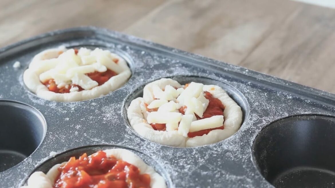How to make Mini Deep Dish Pizza