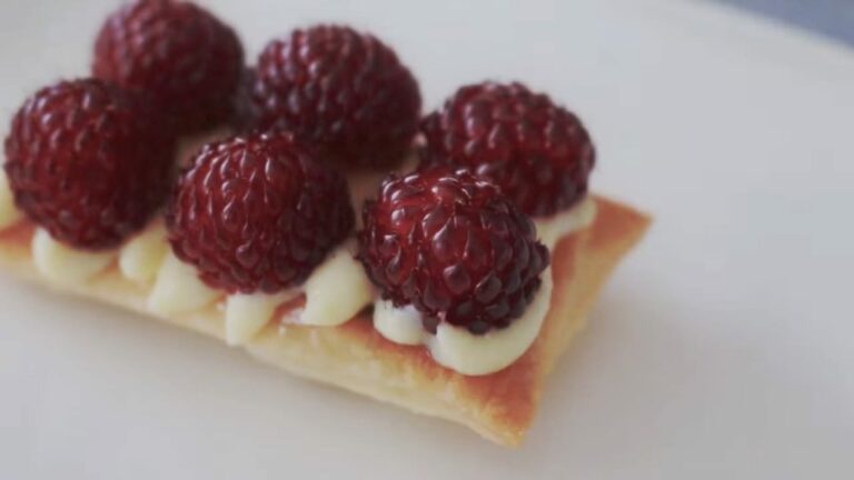 How to make Raspberry mille-feuille