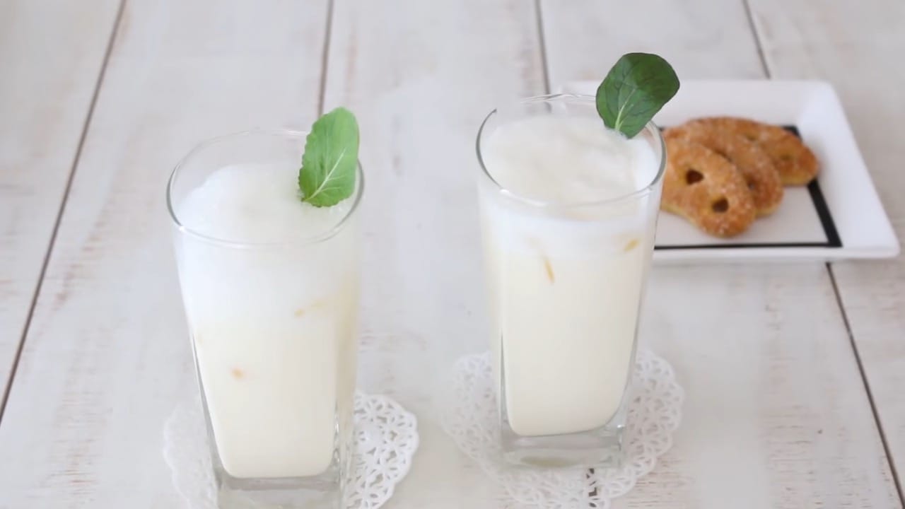 how to make vanilla milkshake