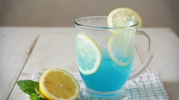 How to make Blue Lemonade