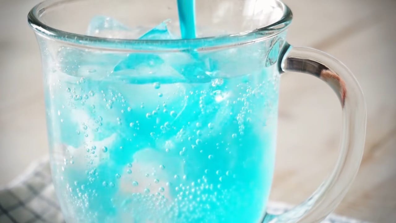 How to make Blue Lemonade