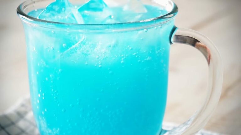 How to make Blue Lemonade