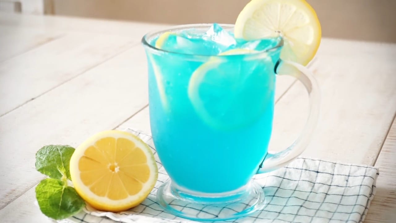 How to make Blue Lemonade