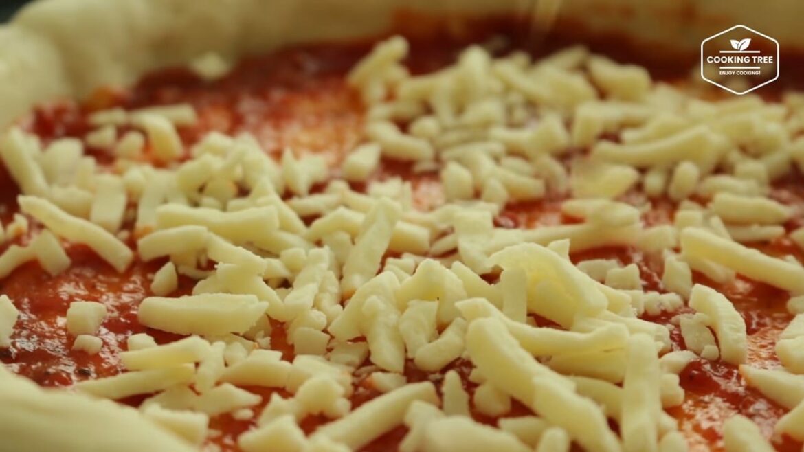 How to make Cheese Stuffed Crust Pizza