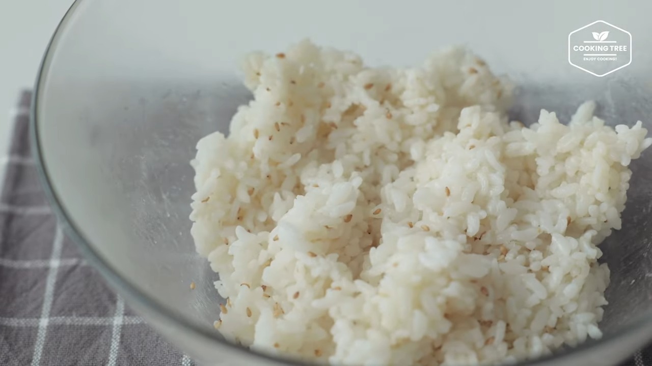 Folded Gimbap Recipe - Cooking Tree