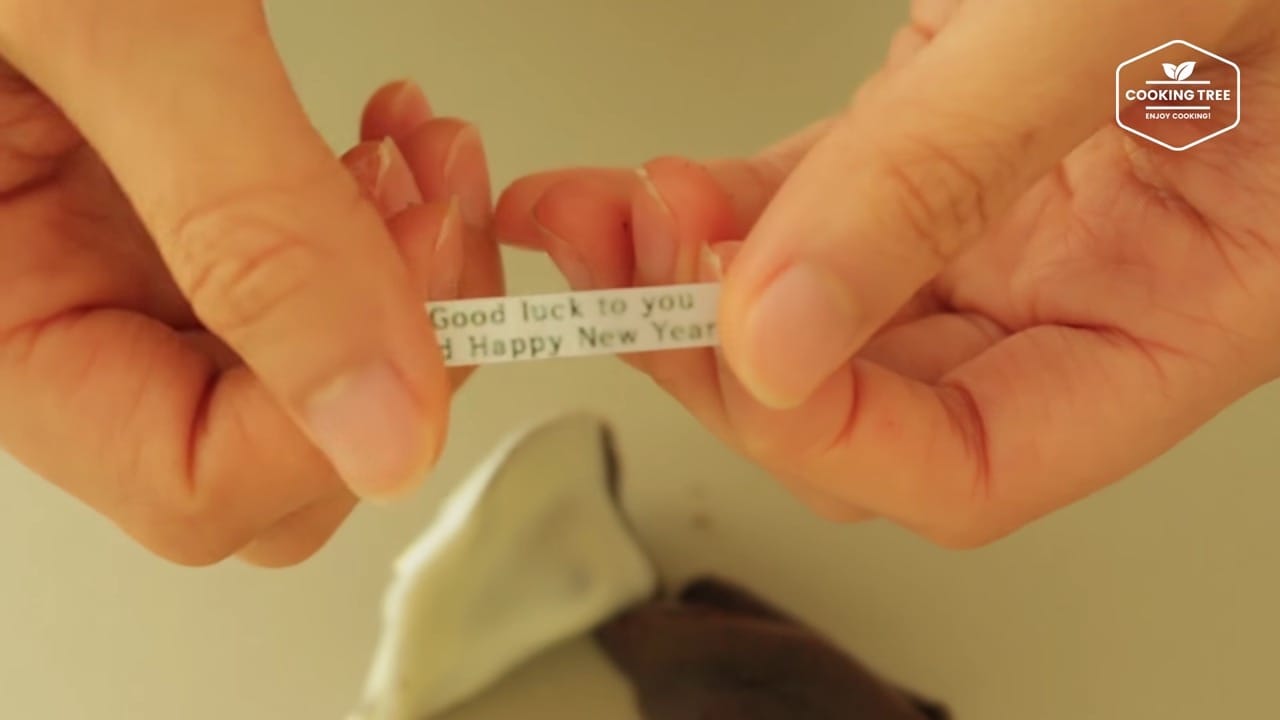 How to make Fortune Cookies