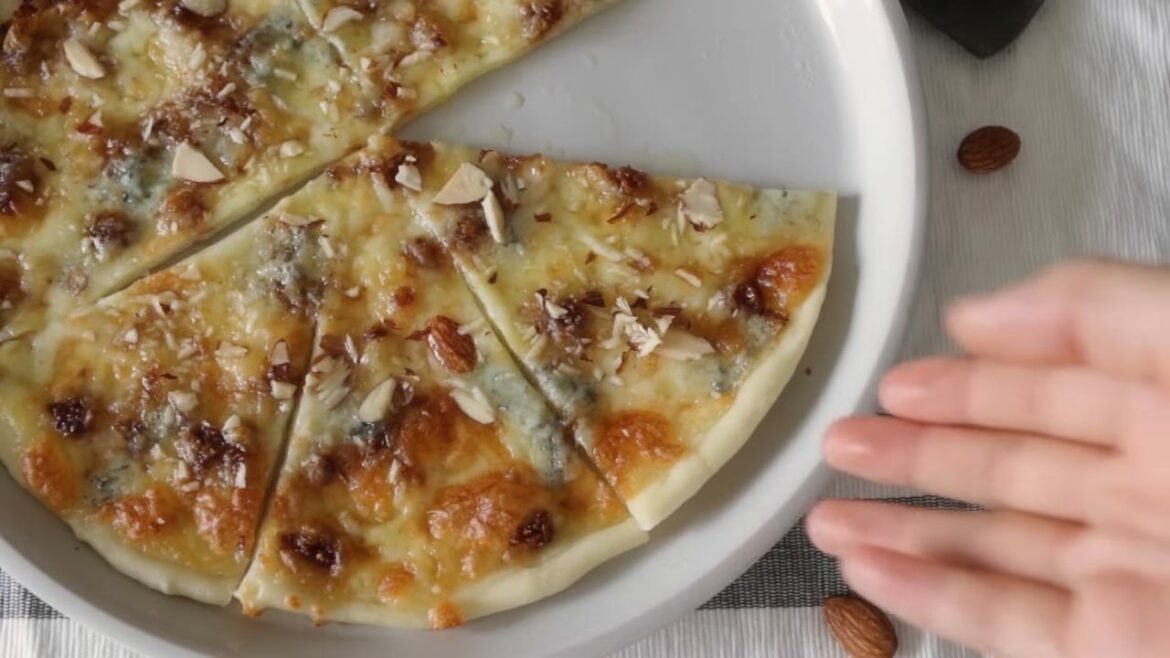 How to make Gorgonzola Pizza