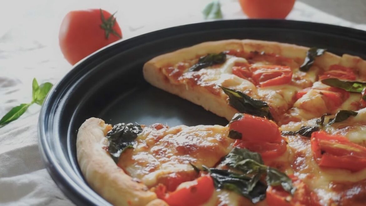 How to make Homemade Tomato Basil Pizza