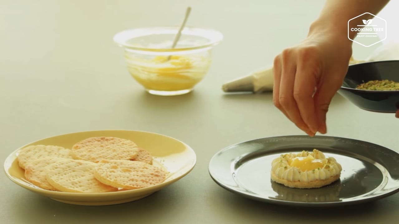 Lemon curd pistachio Mille-feuille Recipe