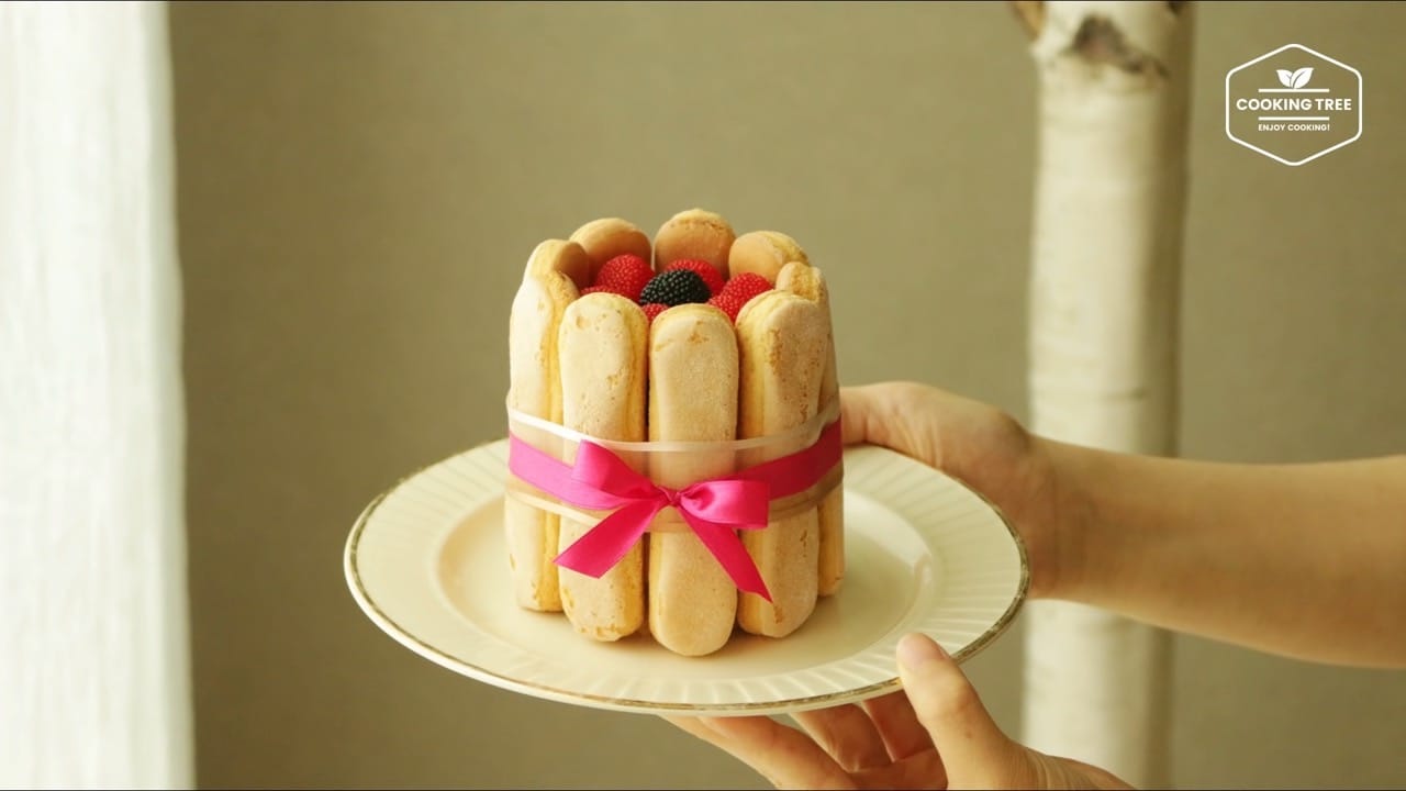 Strawberry Charlotte Recipe (Mousse cake)