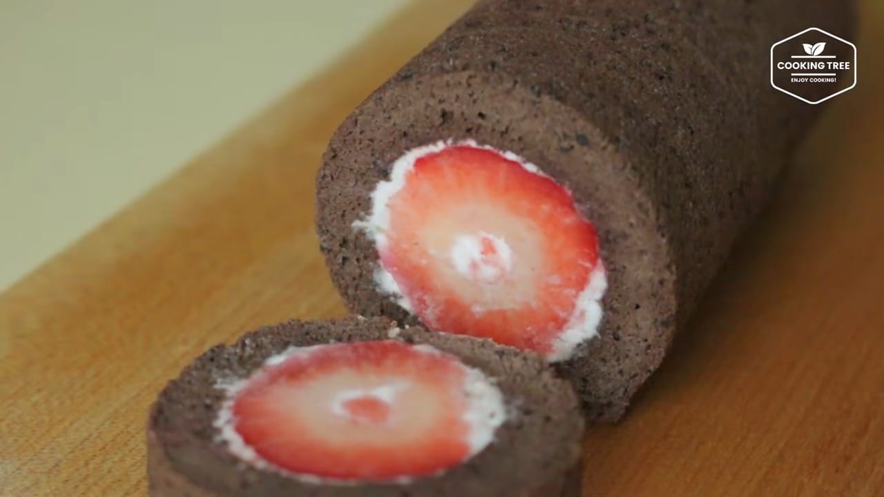 How to make Strawberry chocolate mini roll cake