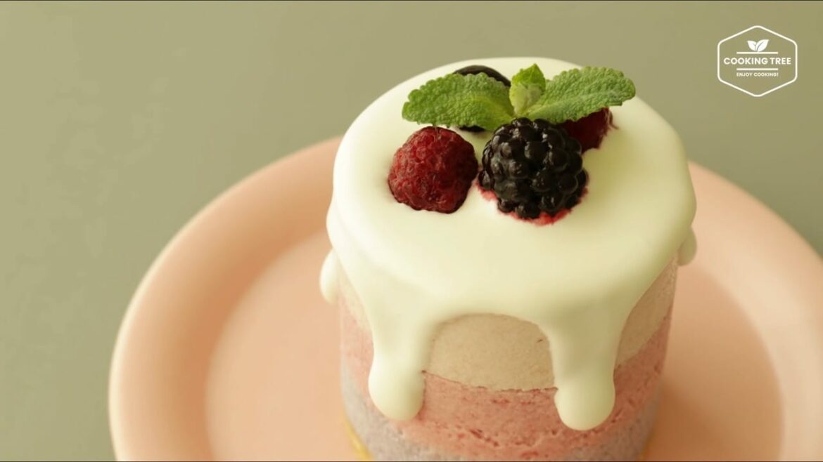 How to make Triple berry mousse cake