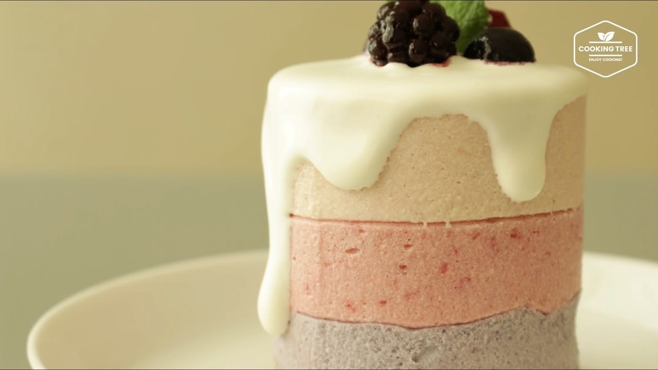 How to make Triple berry mousse cake