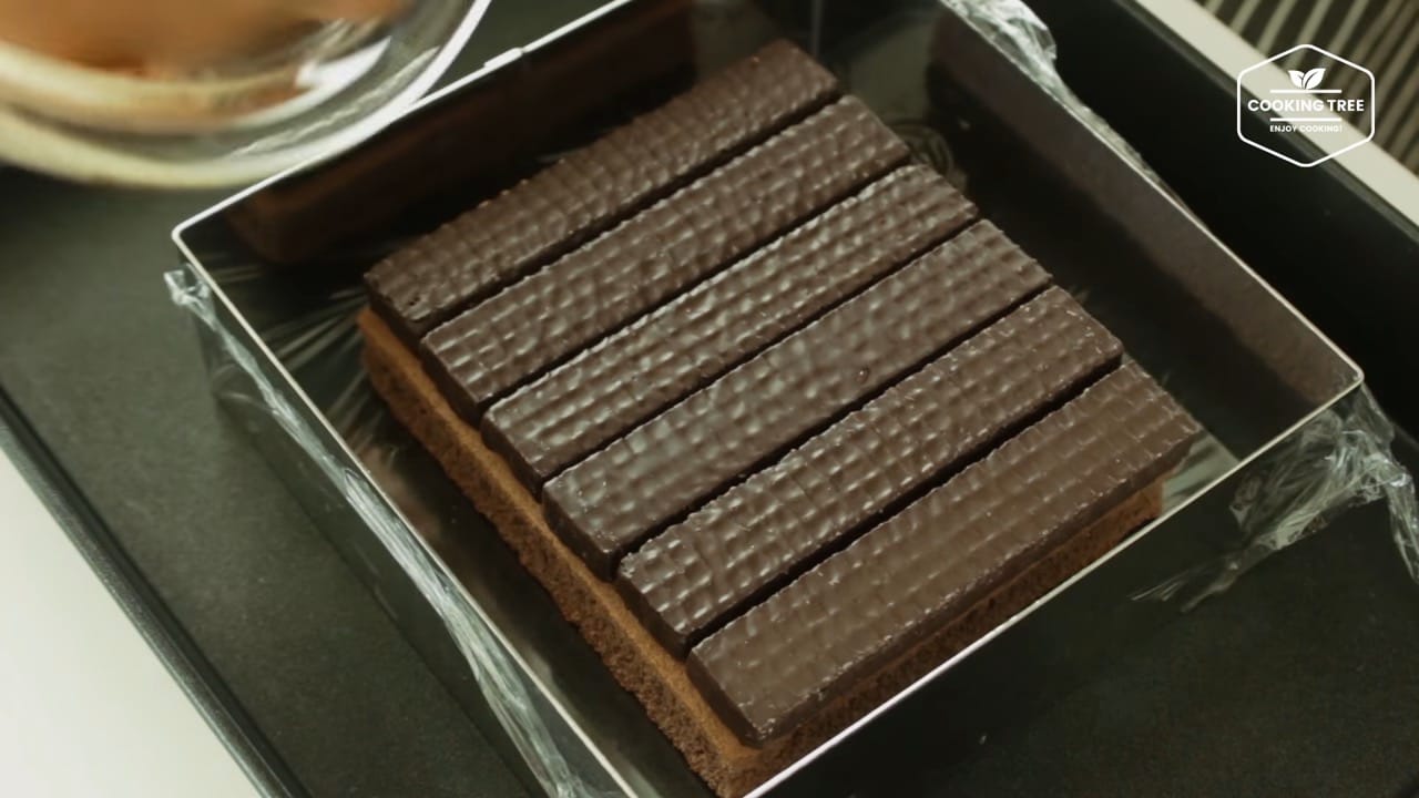 Chocolate mousse cake Recipe with Oreo Wafer