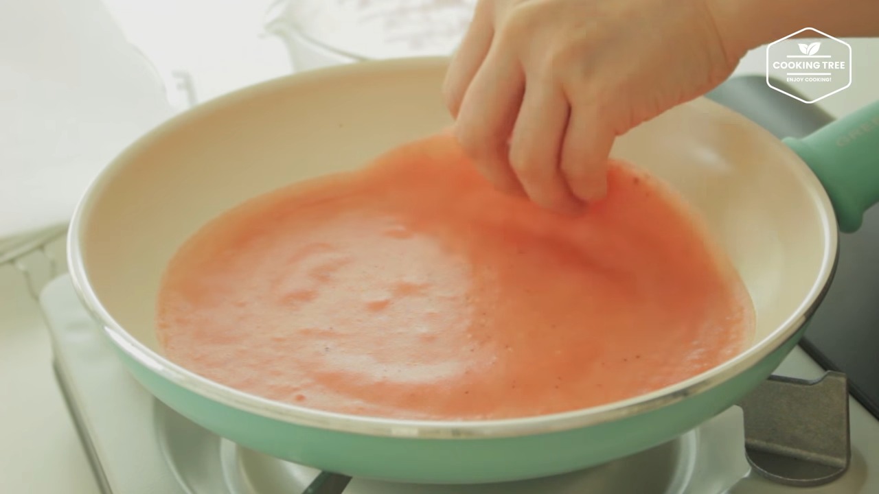 Chocolate strawberry crepe cake Recipe