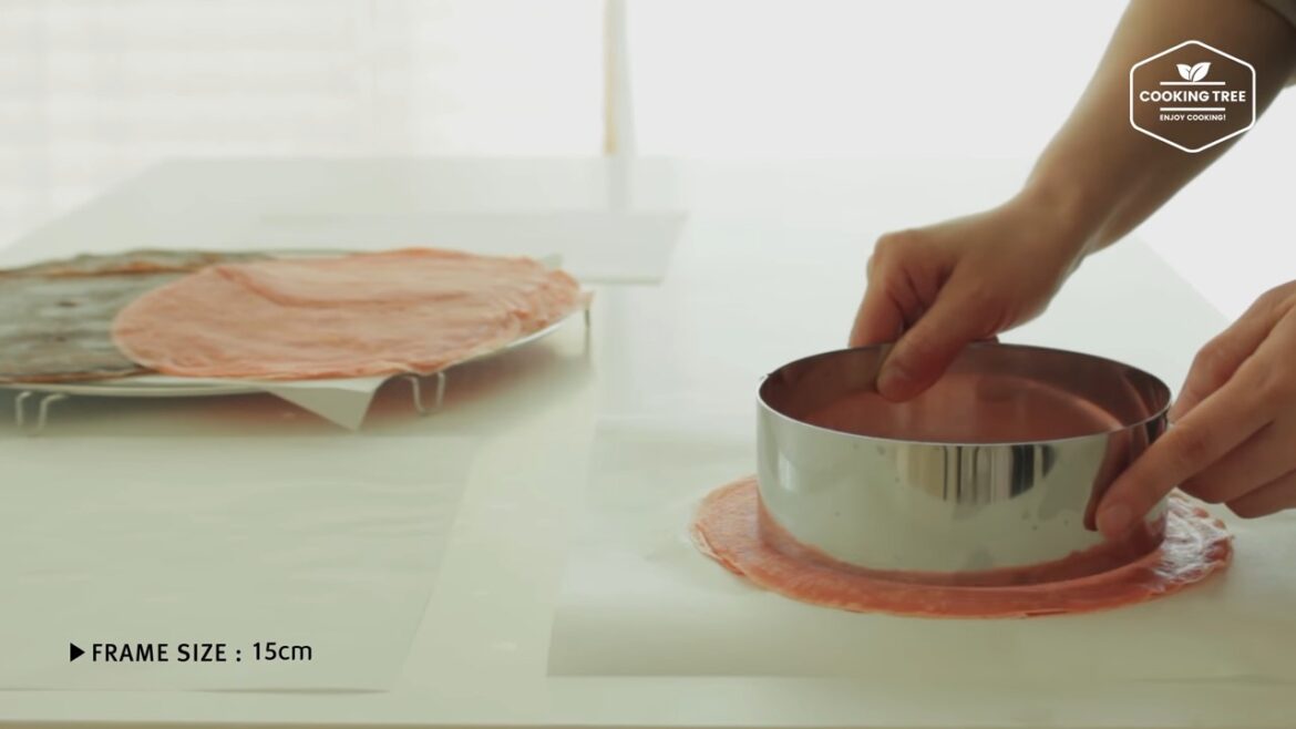 Chocolate strawberry crepe cake Recipe