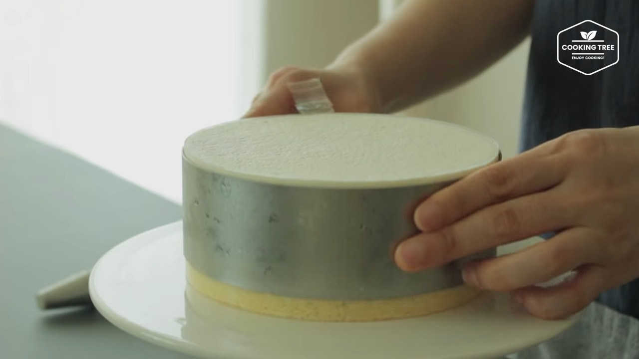 Golden kiwi cake Recipe