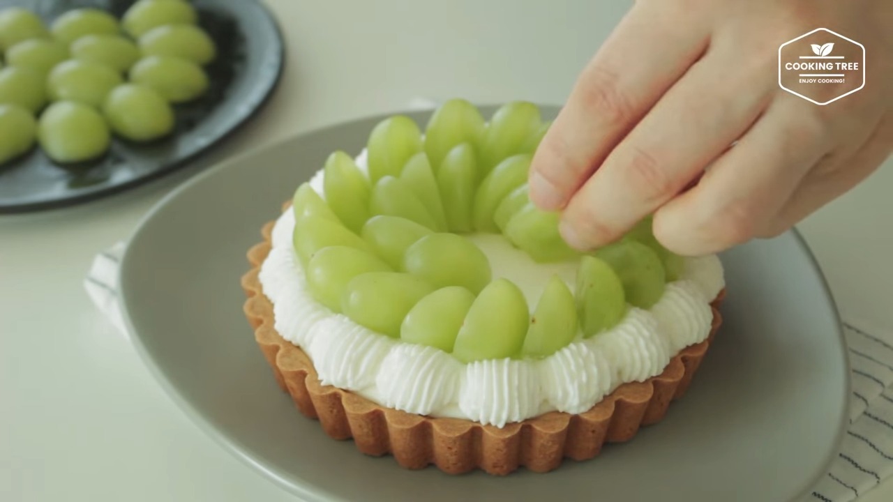 Green grape tart Recipe