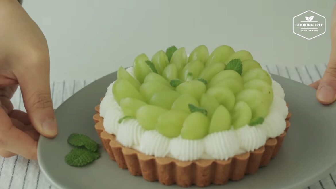 Green grape tart Recipe