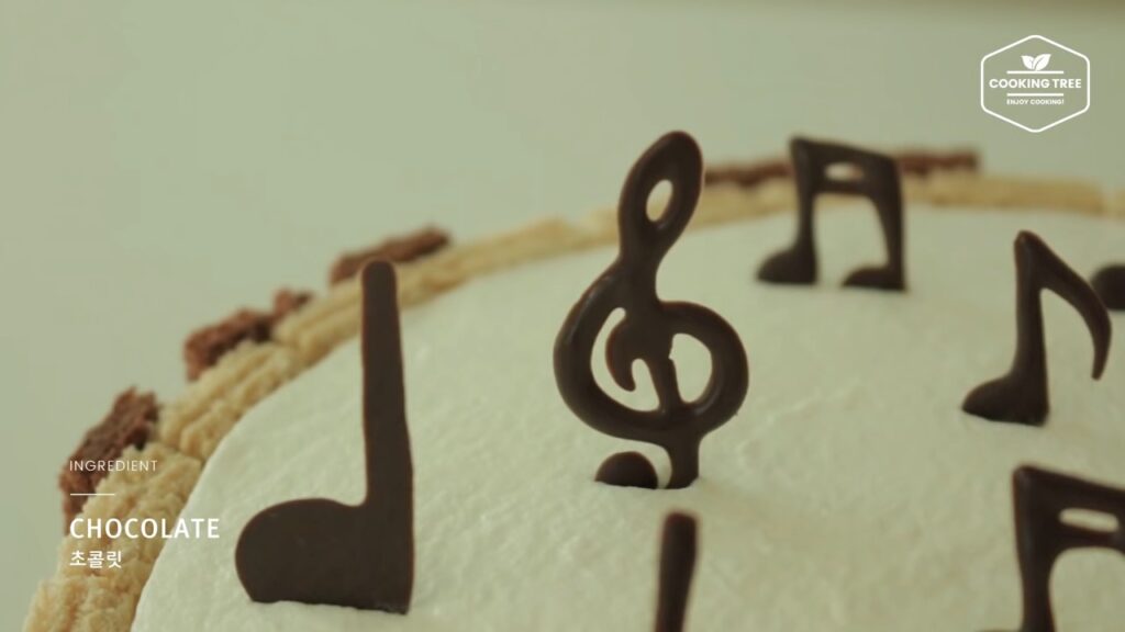 Piano Chocolate Cake Recipe