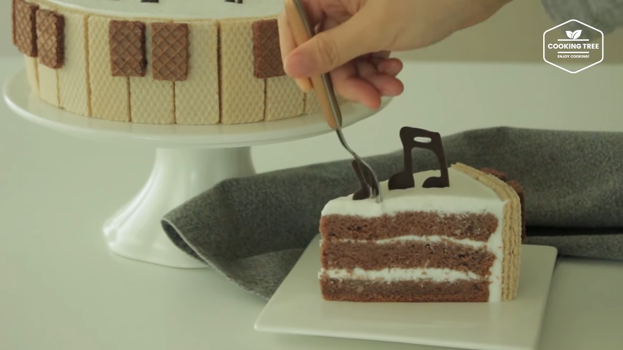 Piano Chocolate Cake Recipe