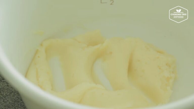 Pink Rabbit Cookie Choux (Cream puff) Recipe