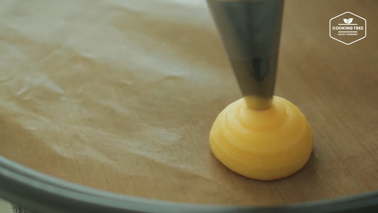 Pink Rabbit Cookie Choux (Cream puff) Recipe