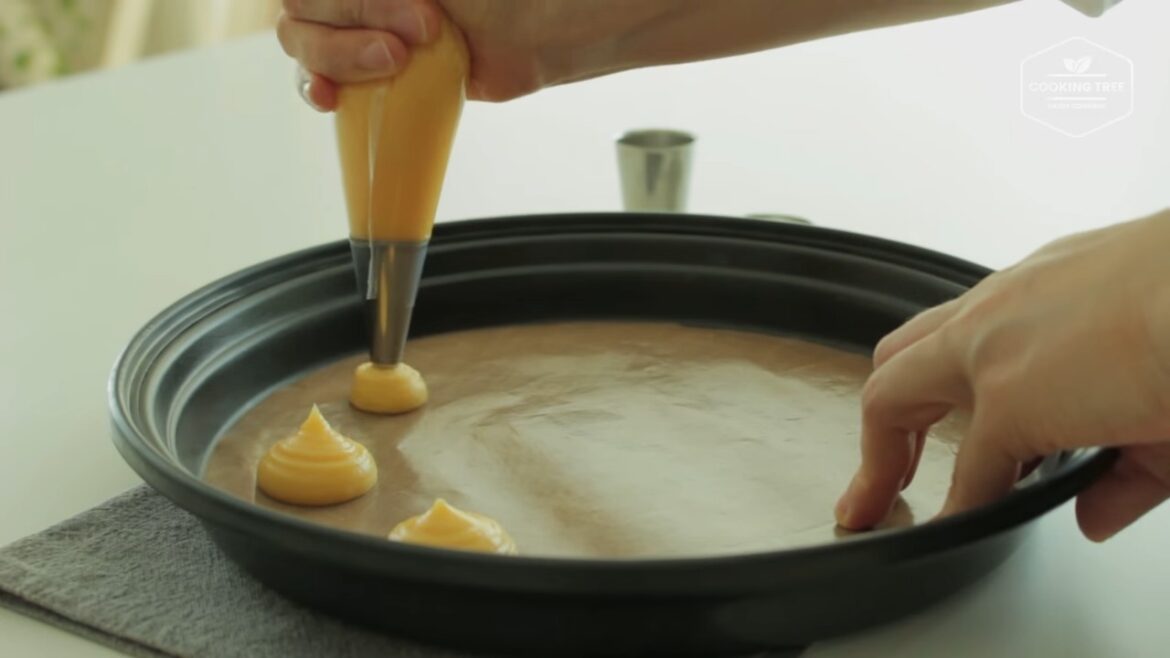 Pink Rabbit Cookie Choux (Cream puff) Recipe