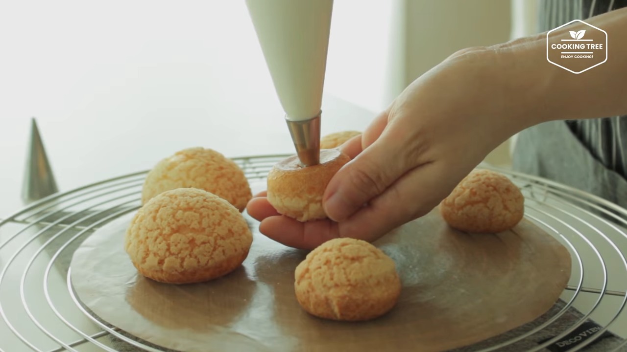 Pink Rabbit Cookie Choux (Cream puff) Recipe