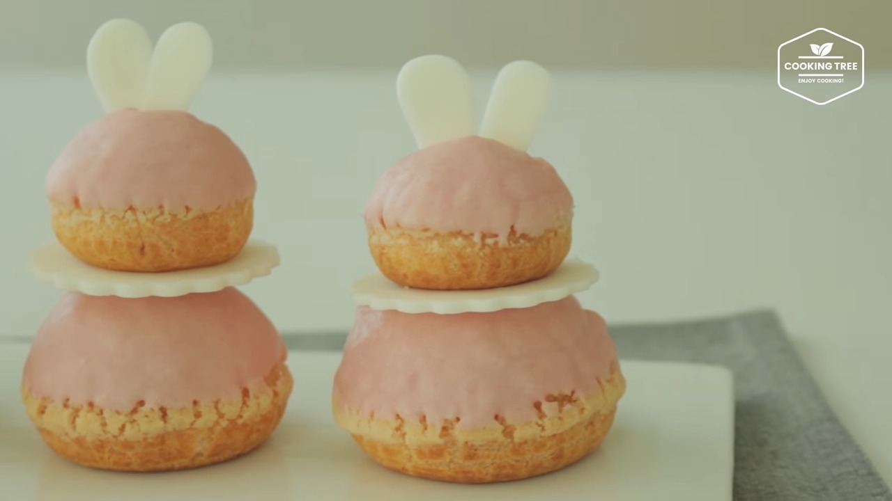 Pink Rabbit Cookie Choux (Cream puff) Recipe