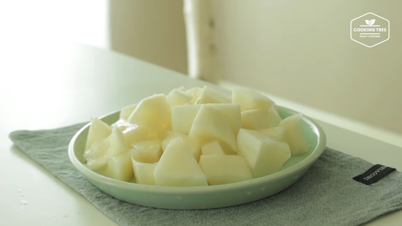 REAL! Melon mousse cake Recipe