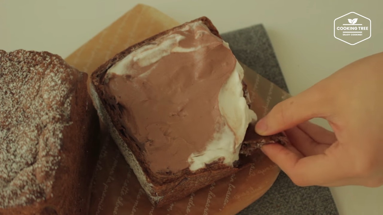 Chocolate cube cream puffs (choux) Recipe