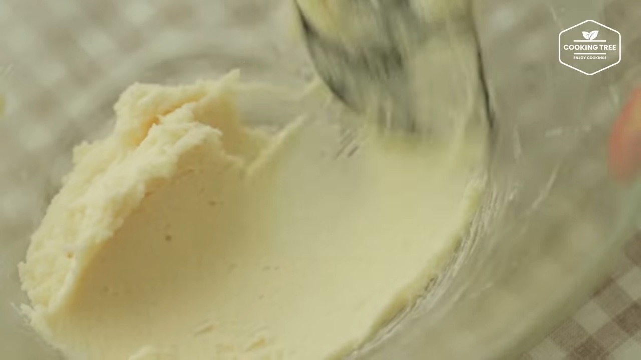 Cream cheese Cookie Choux (Cream puff) Recipe