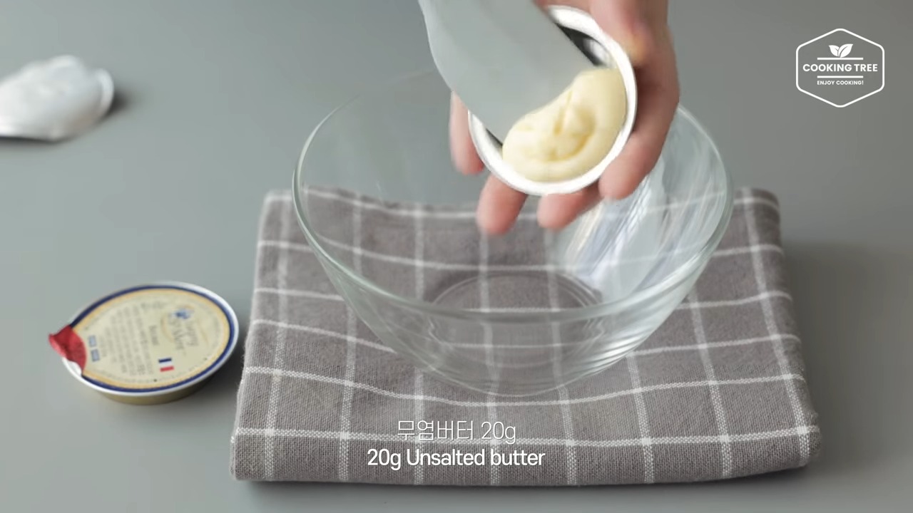 Crispy Cheddar Cheese Toast Recipe - Cooking Tree