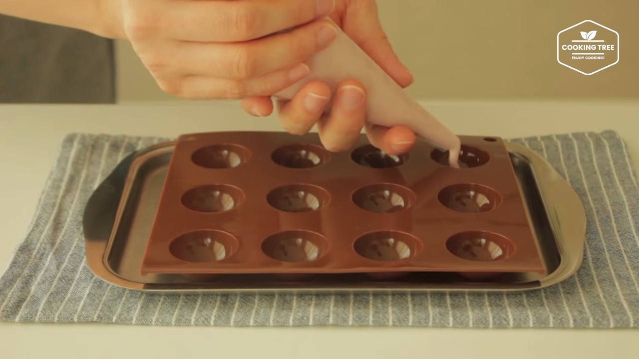 Grape Dacquoise Recipe