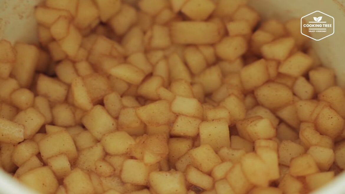 Maple fruit cake (Apple pound cake)