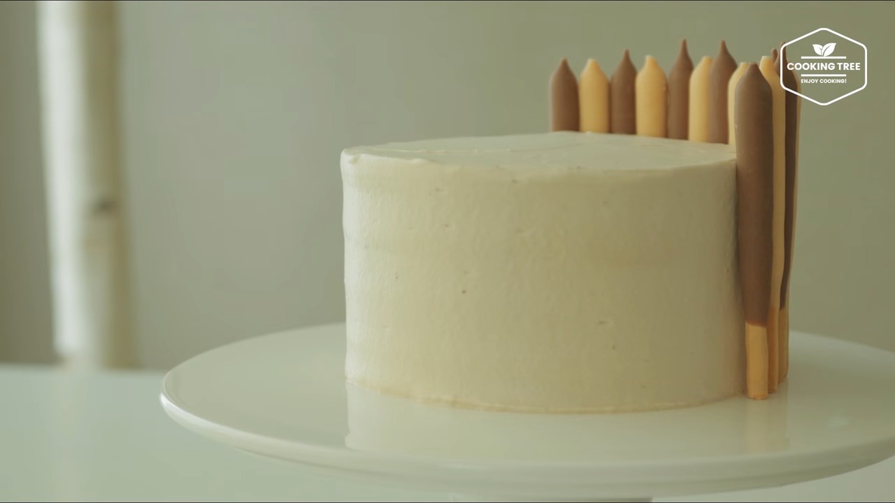 Mocha crumble pepero cake Recipe