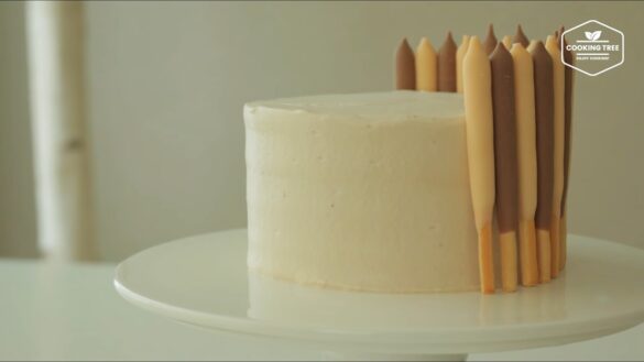 Mocha crumble pepero cake Recipe